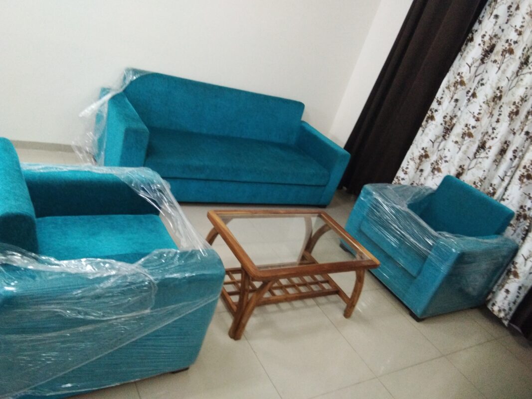 5 seater sofa with centre table store